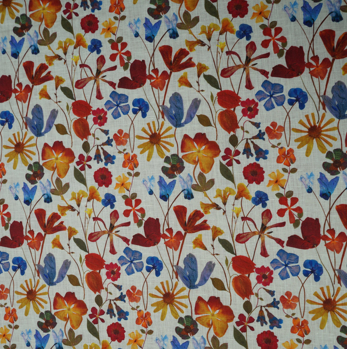 Red Multi/Rouge Multi Background Linen Fabric– Rex Fabrics